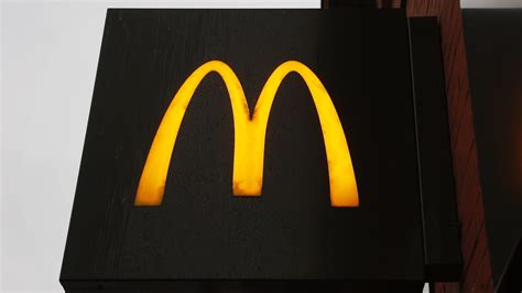 Mcdonalds To Axe ‘incredible Burger And ‘divine Snack In Hours