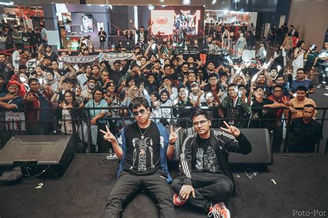 Redshift Redshiftid • Instagram Photos And Videos