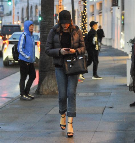 Sofia Vergara At A Tanning Salon In Beverly Hills 12 15 2016 Hawtcelebs