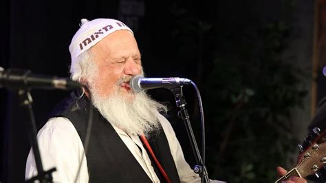 ברק גרוסברג מארח את • עדי רן • אורי אלטבוים בלהיט הענק אתה קדוש Youtube