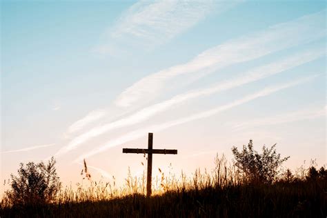 Download Cross Background