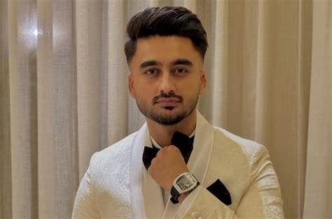 Ravneet Singh Anchor Biography