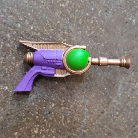 Mcfarlane Scale Raygun Sci Fi Laser Gun Action Figure Accessory
