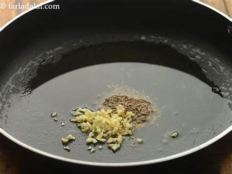 आलू पालक आलू पालक की सूखी सब्जी Aloo Palak Recipe In Hindi