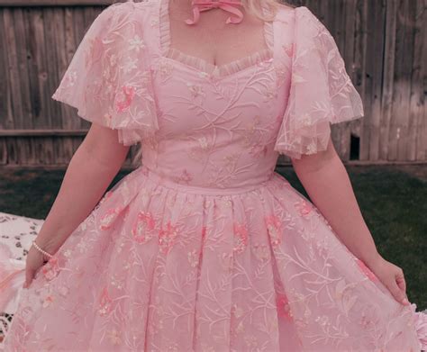 5 Coquette Aesthetic Outfit Ideas Lizzie In Lace