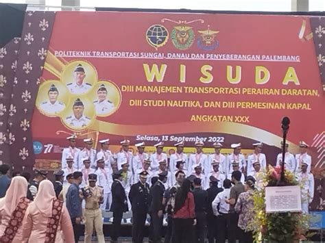 Poltektrans Sdp Palembang Gelar Wisuda Diploma Iii Angkatan Xxx Diikuti