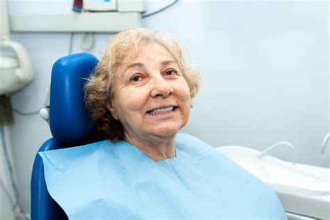 Periodontitis Qué Es Cómo Se Trata Y Cómo Prevenirla Clínicas