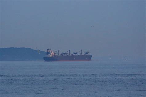 東京湾の風景 日本郵船のチップ船｢hokuetsu Century｣ Kazuhi49の船の写真館