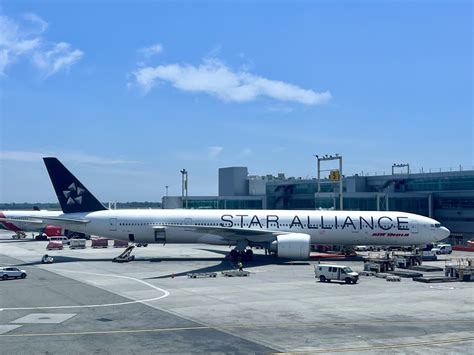 Review Klm Boeing 787 10 Business Class Jfk Ams Atx Jetsetter