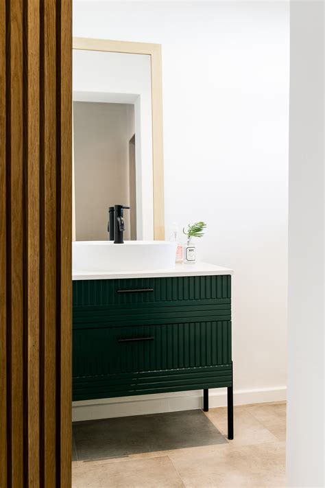 Mr Seriously Sleek And Sexy Vanity The Ayris Collection