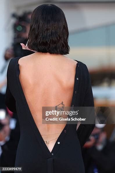 Tattoo Of Adele Exarchopoulos During The 2025 Closing Ceremony Red