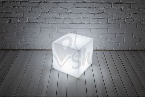 Светящийся LED куб 40 см - купить в интернет-магазине RedEvent Shop