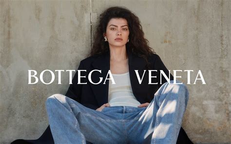 Bottega Veneta: new campaign celebrating the architecture of Milan.