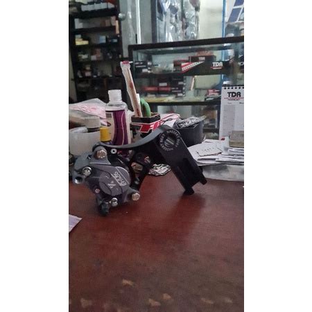 Jual Kaliper KTC Kytaco 2 Piston KN 01 Grey Breket Kaliper Belakang
