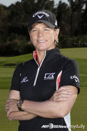 소렌스탐 여자 골프