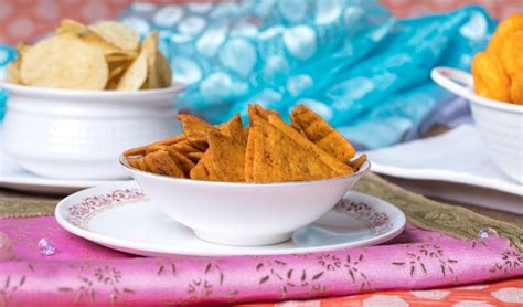 Premium Photo Triangle Chips