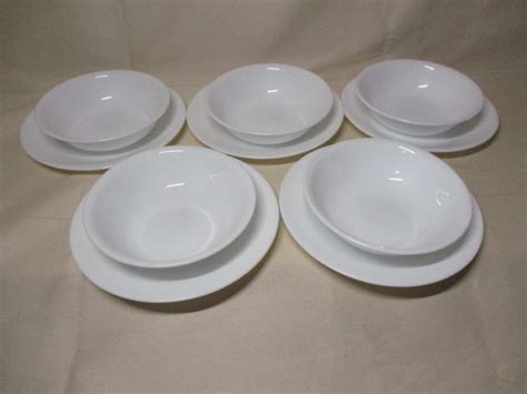 Yahooオークション Corelle コレール コーニング社 Usa製 白 ケーキ