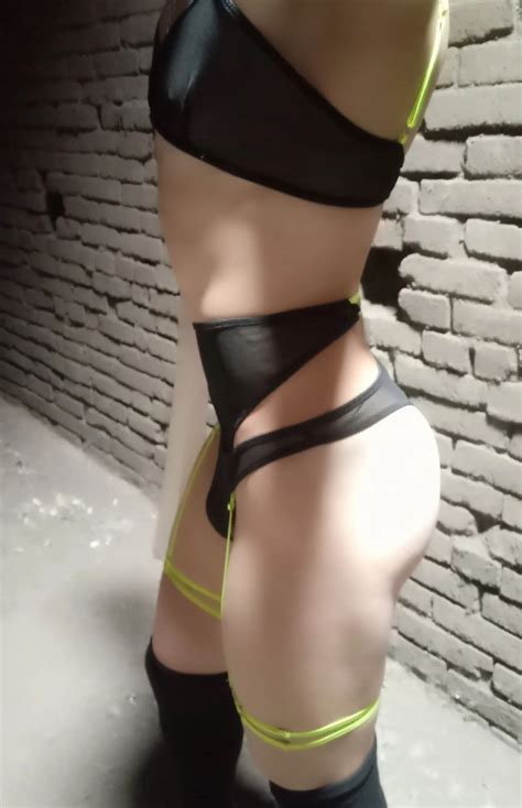I Went Out For A Walk Naked In An Abandoned Tunnel Nude Pics XHamster