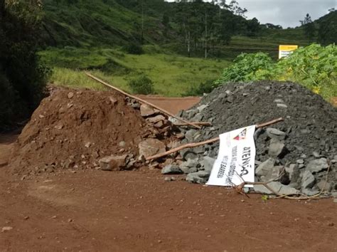Risco De Deslizamento De Talude Interdita Mg 262