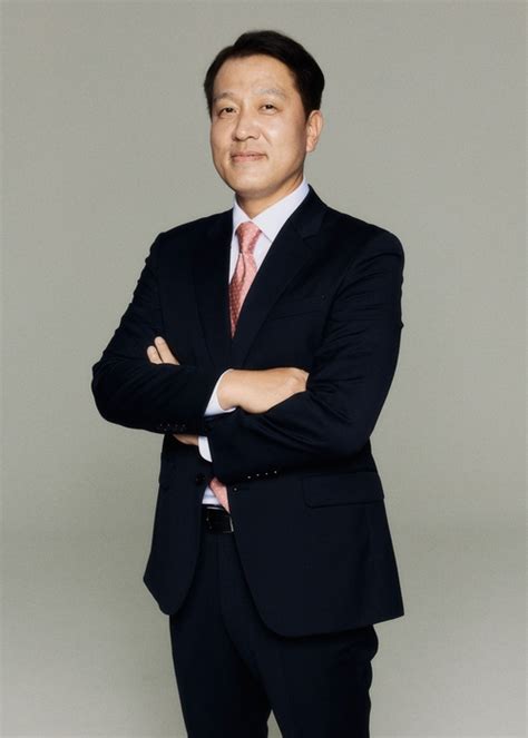 人사이트 최정일 피아이이 대표 “배터리 넘어 반도체로 검사 솔루션 확대” 전자신문