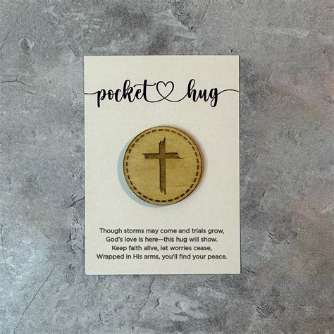 Cross Pocket Hug Red Five And Co