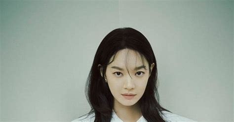 ‘김우빈♥ 신민아 차도녀 매력 폭발 화보 김우빈 배우 여신