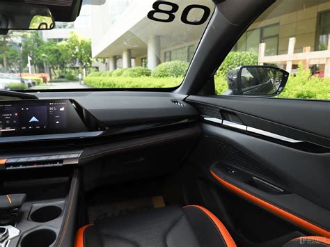 星钻黑长安uni V中控内饰图片长安uni V 2022款 20t 领速版7342232太平洋汽车网