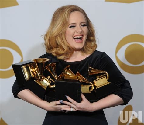 Photo Adele Wins Six Awards At The Grammys In Los Angeles
