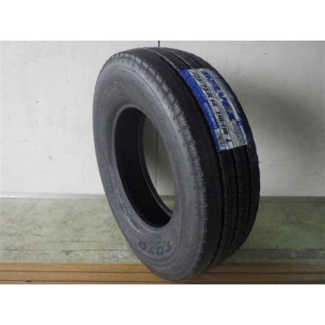 トーヨータイヤ M134 225 75R16 118 116L 未使用 1本のみ サマータイヤ 2015年製 nl0519 15