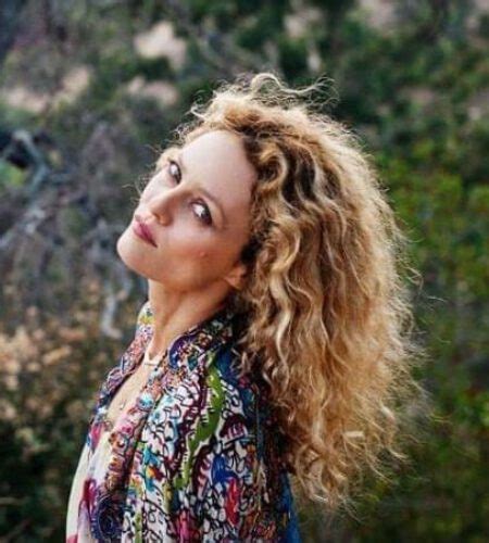 Vanessa Paradis Height Weight Age Measurements Facts