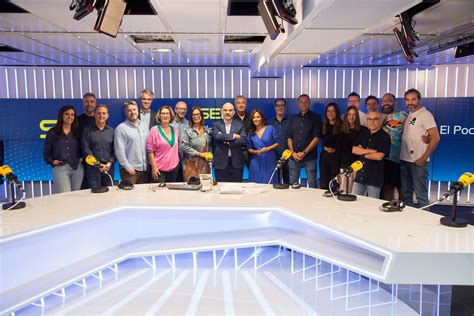 La Cadena Ser Contrata Al Periodista De ‘al Rojo Vivo Josué Coello