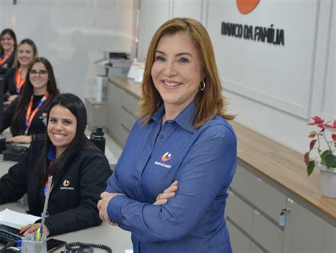Pelo Estado Entrevista Isabel Baggio Presidente Do Banco Da Família E Da Abcred Sc Portais