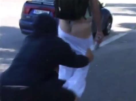 Woman Pantsed By Random Man ThisVid Com