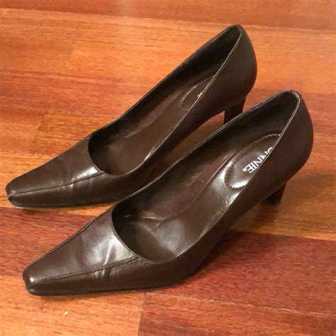Connie Brown Patent Heels Gem