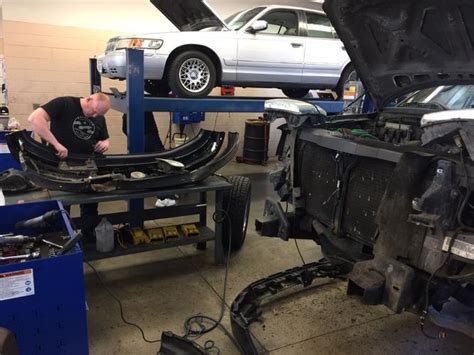 Ladies Day At Navsta Norfolk Mwr Auto Skills Center Top Stories