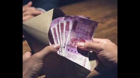 Patwari Aide Booked For ₹10000 Graft In Ludhiana Hindustan Times