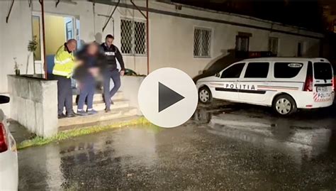 Jandarm Atacat De Un Bolnav Psihic într Un Bar Din Pitești