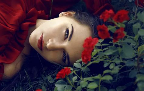 Wallpaper Look Girl Flowers Red For Mobile And Desktop Section