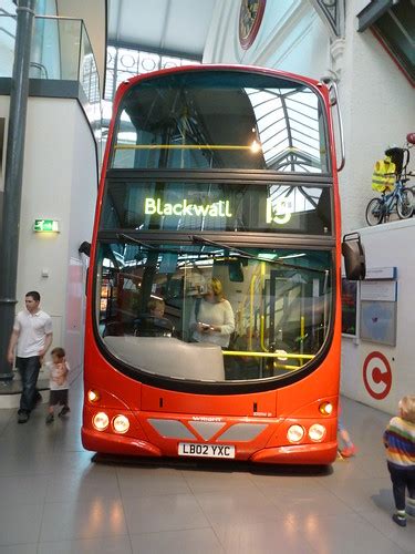 Lb02 Yxc Volvo B7tl Wright Eclipse Gemini London Transpo Flickr