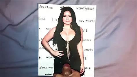 Free Ariel Winter Cum Tribute Gay Porn Videos Xhamster