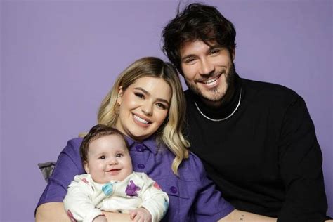 Viih Tube diz que filha já tem R 1 milhão na conta 17 10 2023