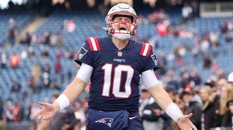 Judging Week 10 Nfl Overreactions Mac Jones As Leagues Top Offensive