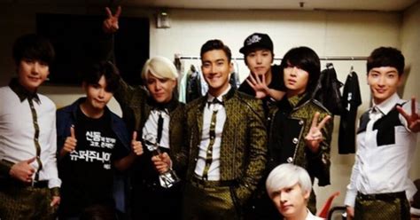 슈퍼주니어 팬들에게 감사 인사사랑해요 엘프
