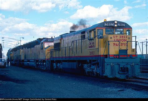 W B Up Train Led By U28c 2802