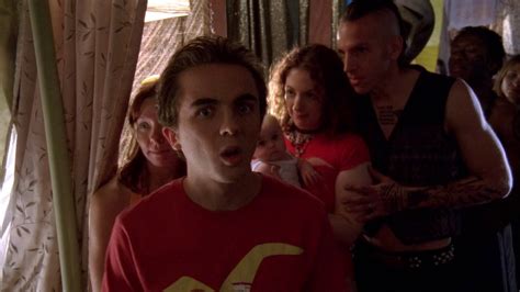 Auscaps Frankie Muniz Shirtless In Malcolm In The Middle 7 01 Burning