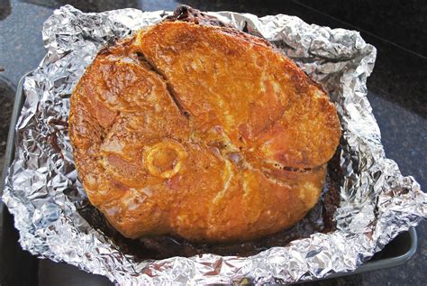 Baked Ham With Brown Sugar Mustard Glaze