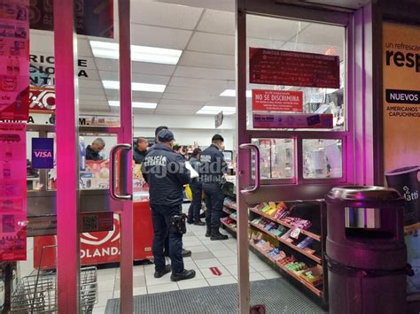 Pachuca Sujetos Armados Asaltan Oxxo En La Rovirosa