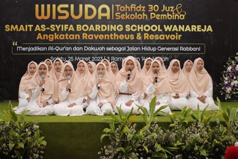 Wisuda Sekolah Pembina Dan Tahfidz 30 Juz Tahun 2023 Smait Assyifa