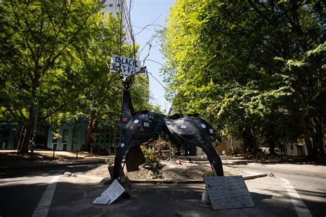 Statues In Portland Oregon