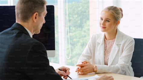 시니어 여자 사진 Unsplash에서 무료 이미지 다운로드